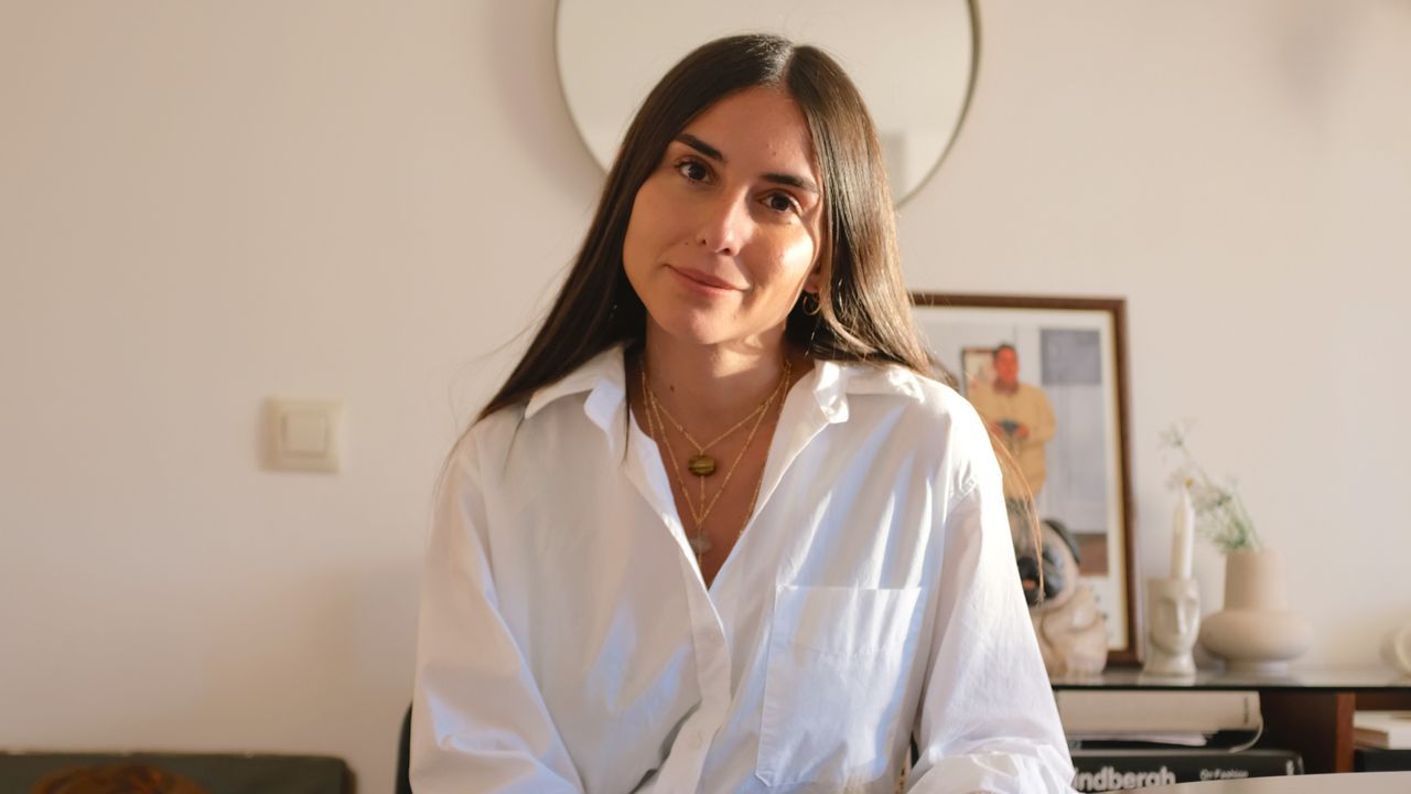 Erea Louro, «influencer» y experta en moda: «Las coruñesas de más de 60 años llevan 'lookazos'»