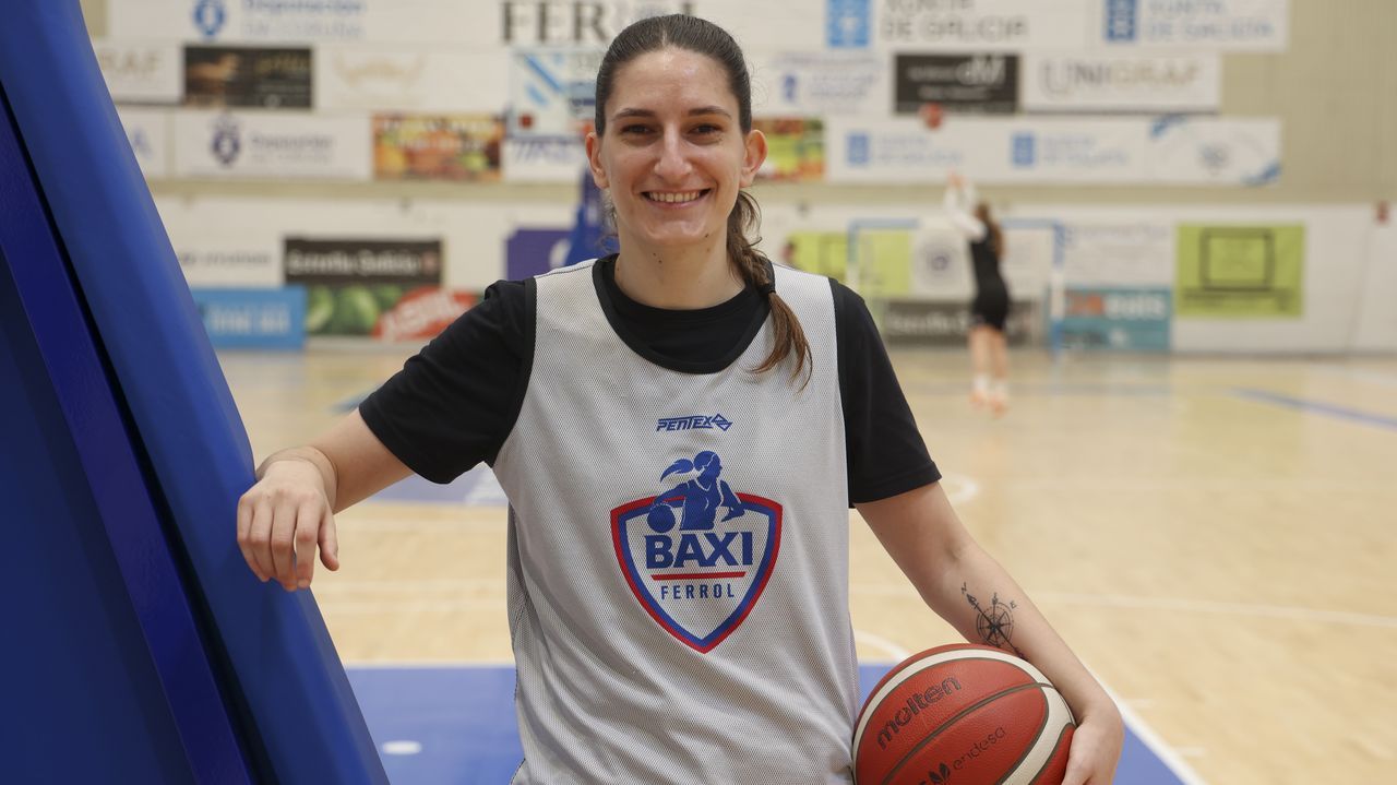 Marta Gómez, galones para un sueño inédito en el vestuario del Baxi ...