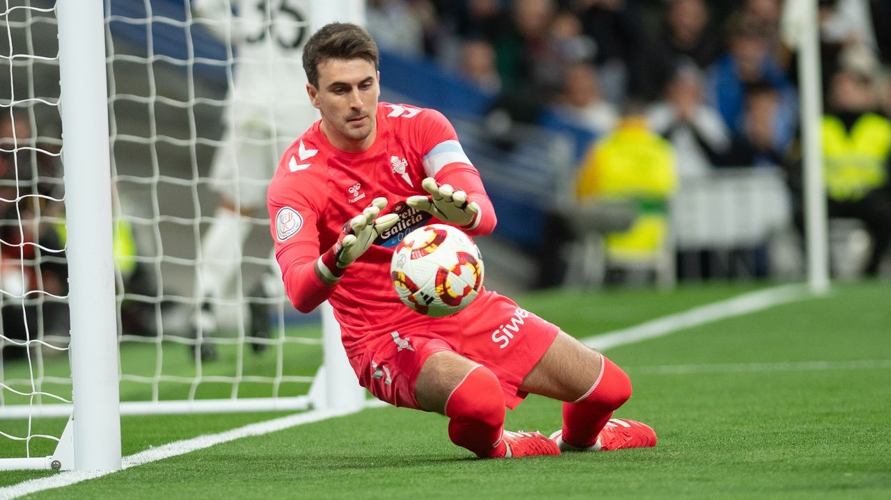 Iván Villar, tantos partidos en la Copa del Rey como en la liga