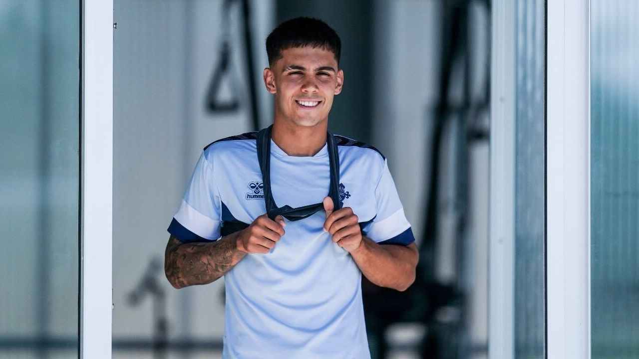 Hugo Sotelo y el Celta abren las puertas a la renovación