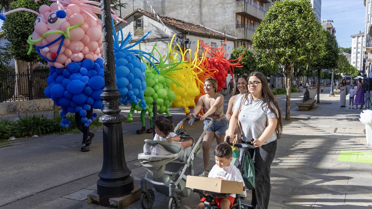 El calor animó la Noite Branca en Lalín