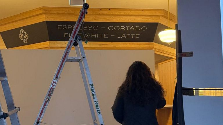 El Zara de Juan Flórez de A Coruña, el primero de la historia de ...