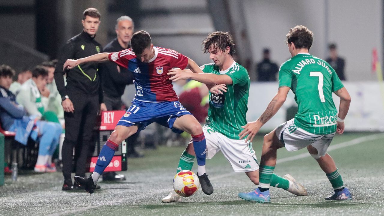 El Racing Club Ferrol esquiva en los penaltis el campo minado del ...