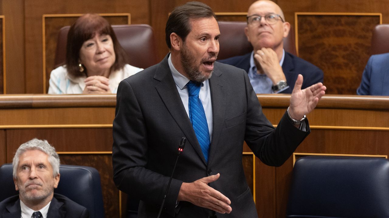 Óscar Puente se ve obligado a dar explicaciones por el enésimo colapso ...