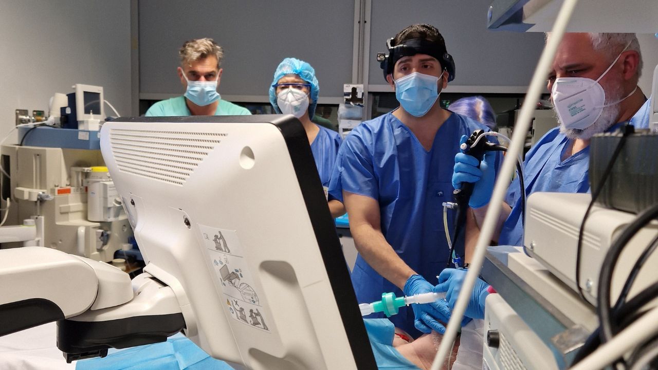 El HUCA revoluciona el diagnóstico del cáncer de pulmón con una ...