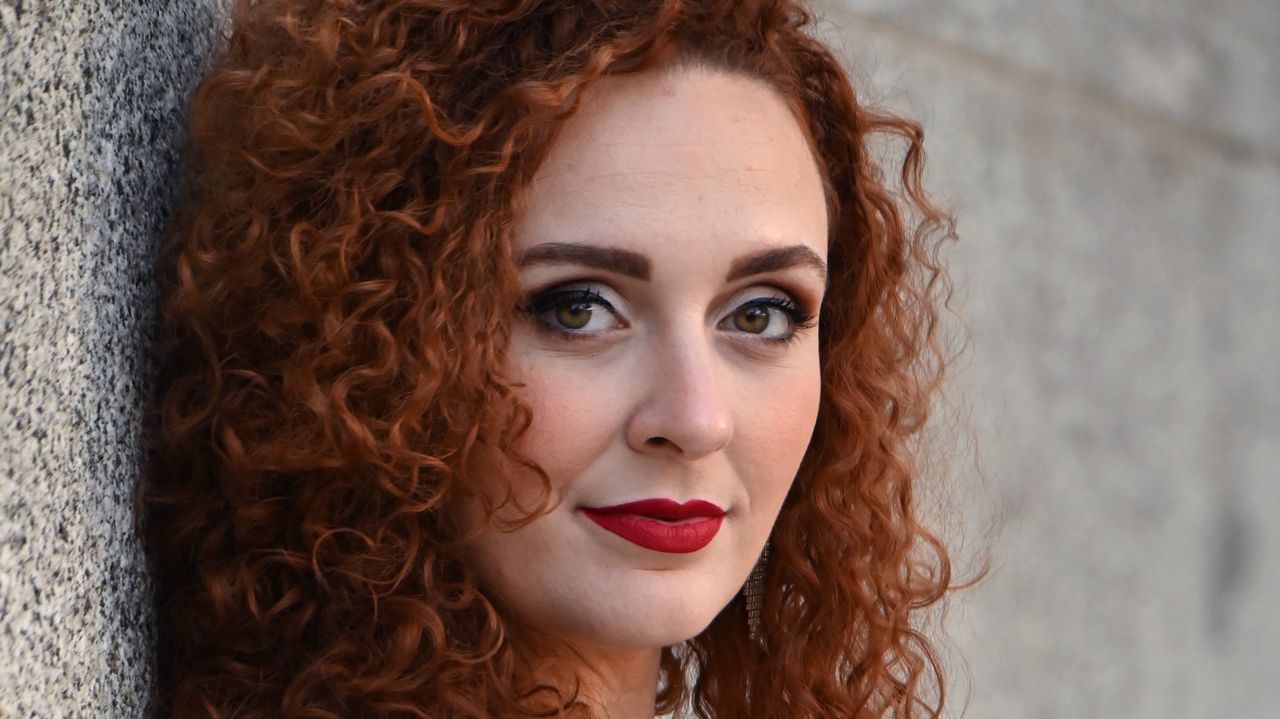 Mónica Redondo y el saber plegarse a la intimidad
