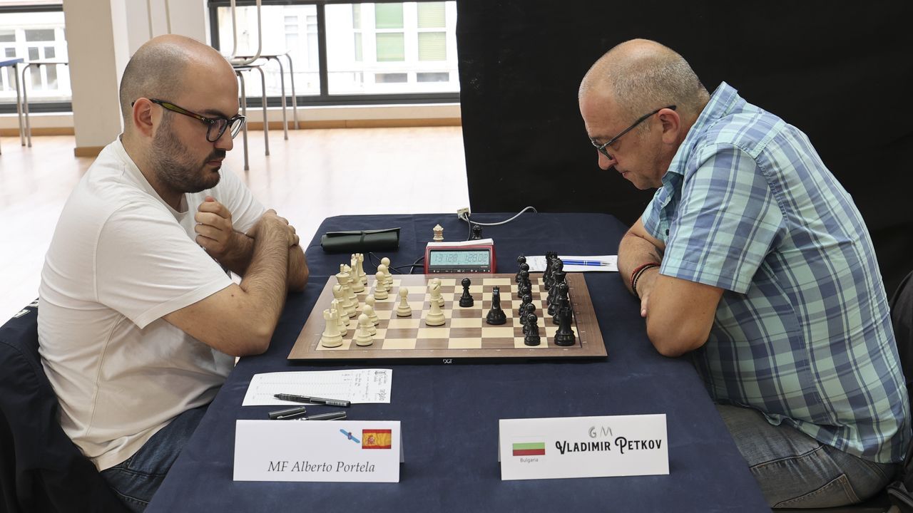 El búlgaro Vladimir Petkov se llevó el segundo Maxistral de Xadrez de Carballo