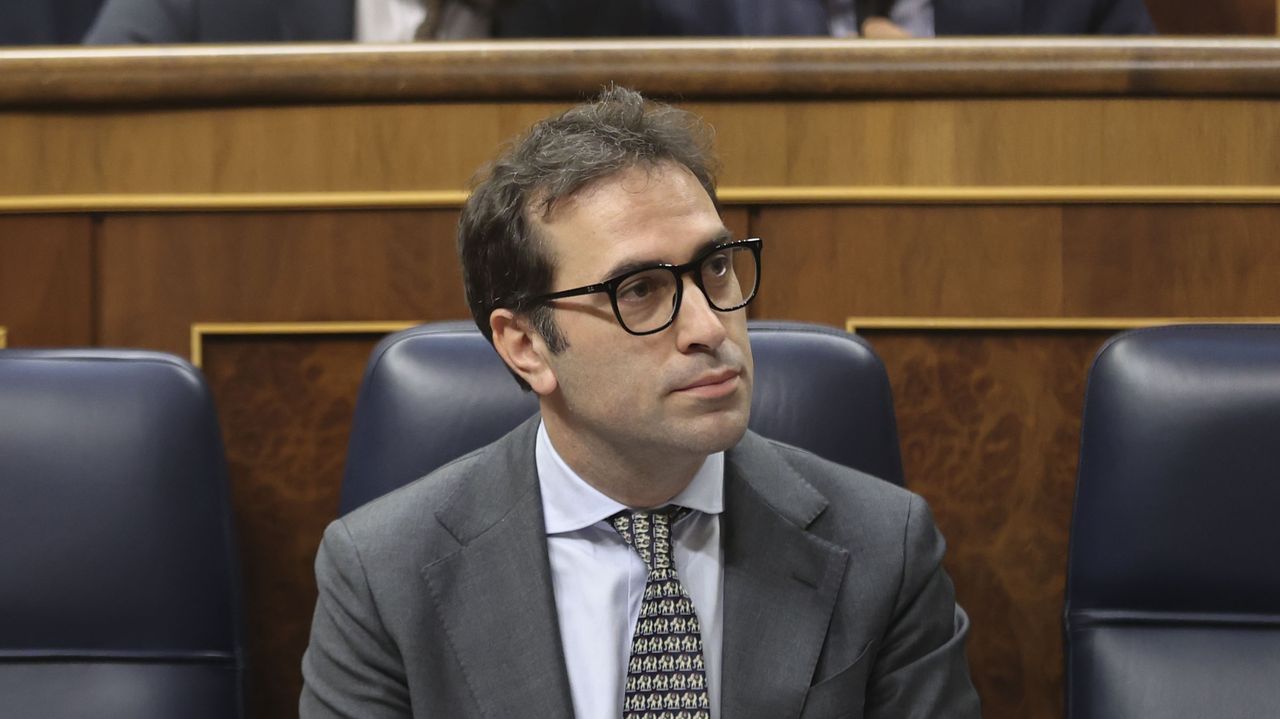 Carlos Cuerpo, de «delfín» de Calviño a segundo de Sánchez con ...
