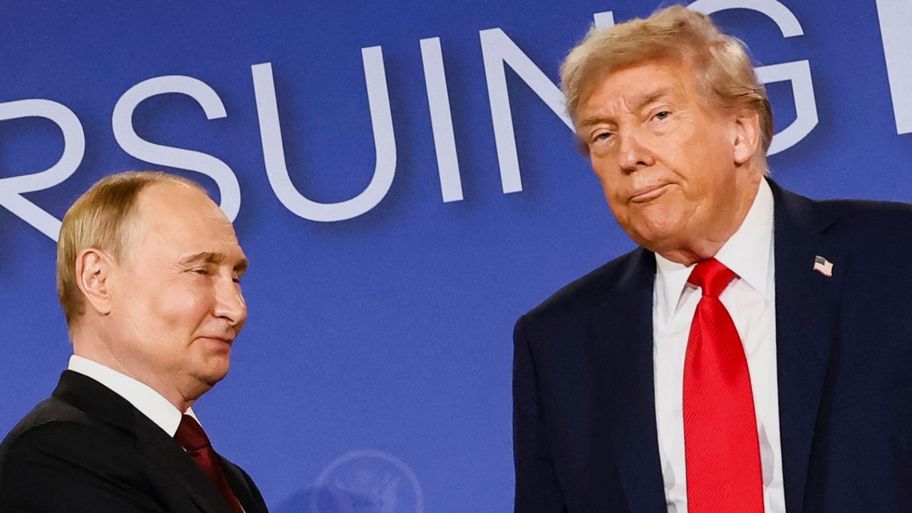 Donald y Vladimir, desamor en Alaska