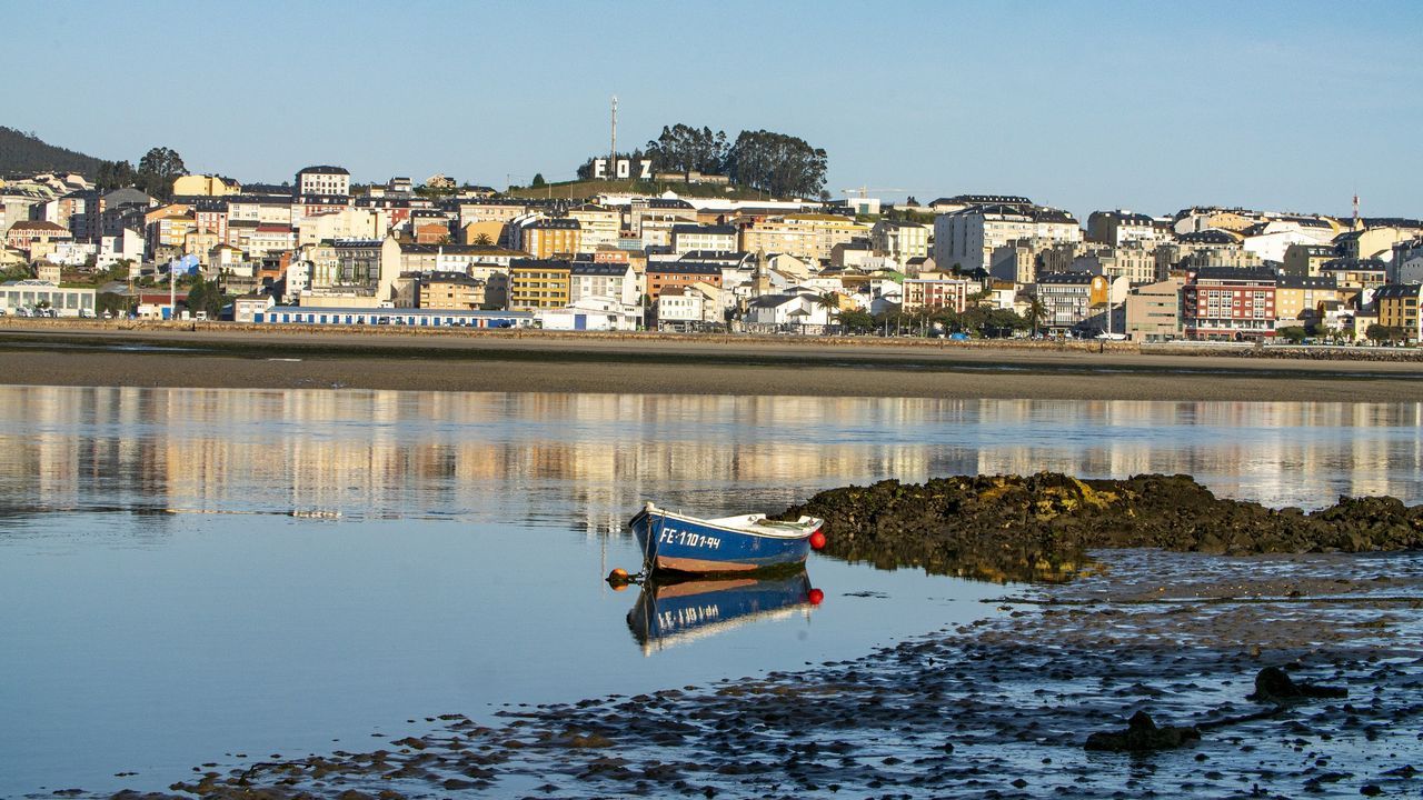 Primer banco de fotos oficial en Foz, con más de 270 imágenes
