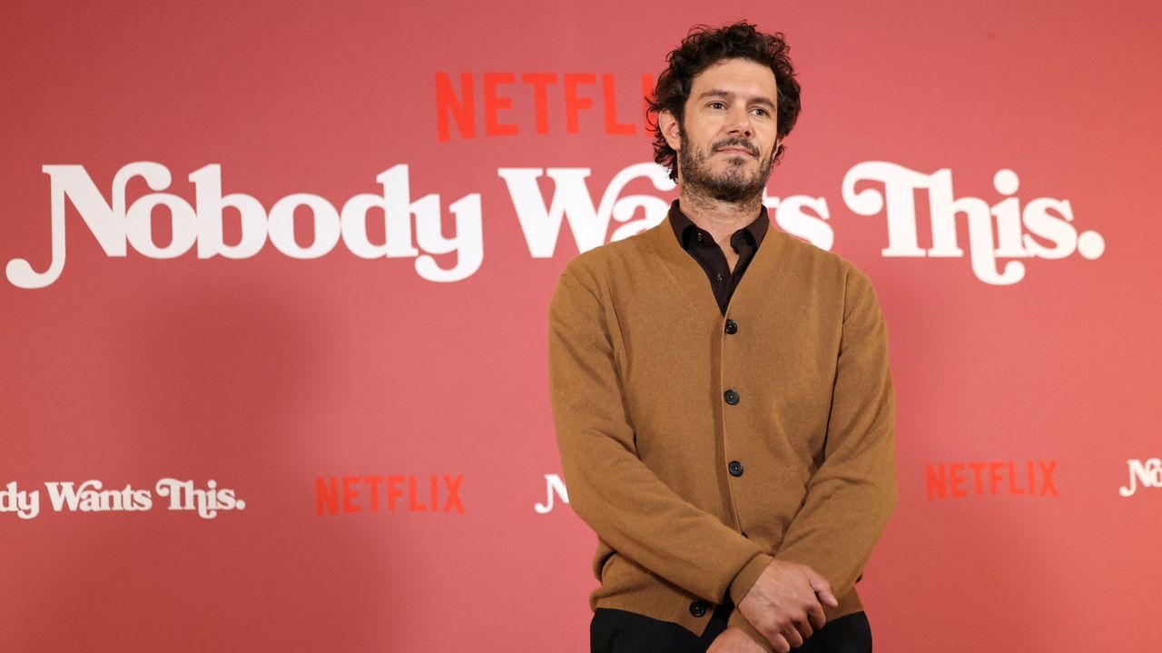 La exitosa vuelta de Adam Brody, el inolvidable Seth Cohen en «The O.C.»