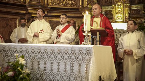 Santa Uxía se hace fuerte en Ribeira