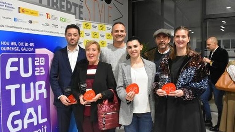 El presidente de Viña Costeira recibe el premio Mentor de AJE Ourense