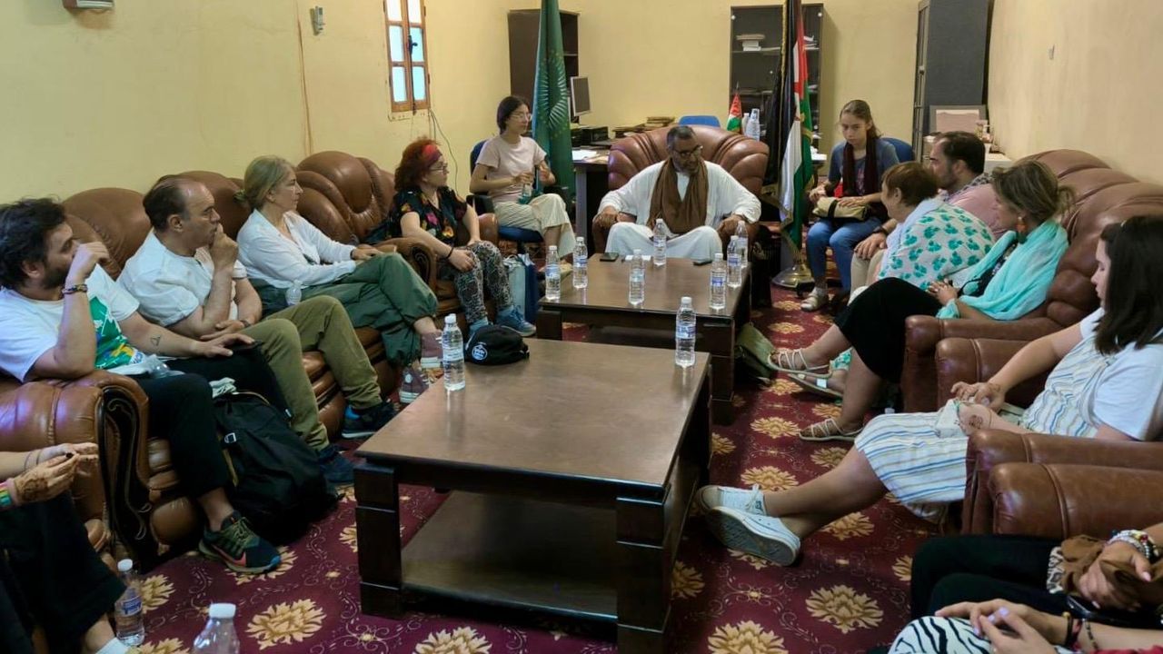 «No Sáhara nos pediron se podíamos mandarlles algo de maquinaria»