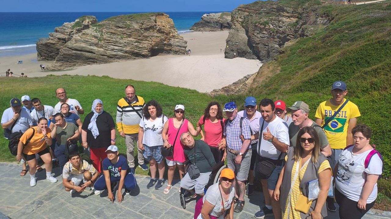 Amarai facilita su primer viaje fuera de Galicia a personas con ...