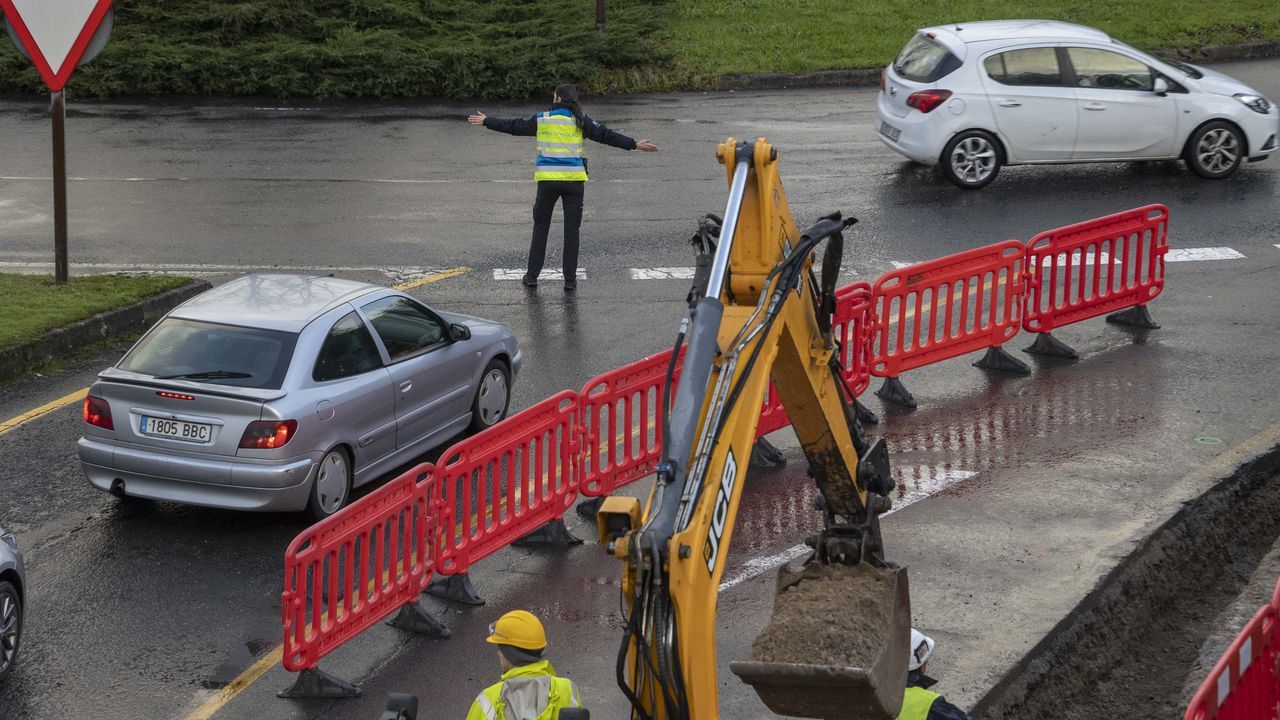 La obra de O Milladoiro priorizará el carril a Santiago para aliviar el ...