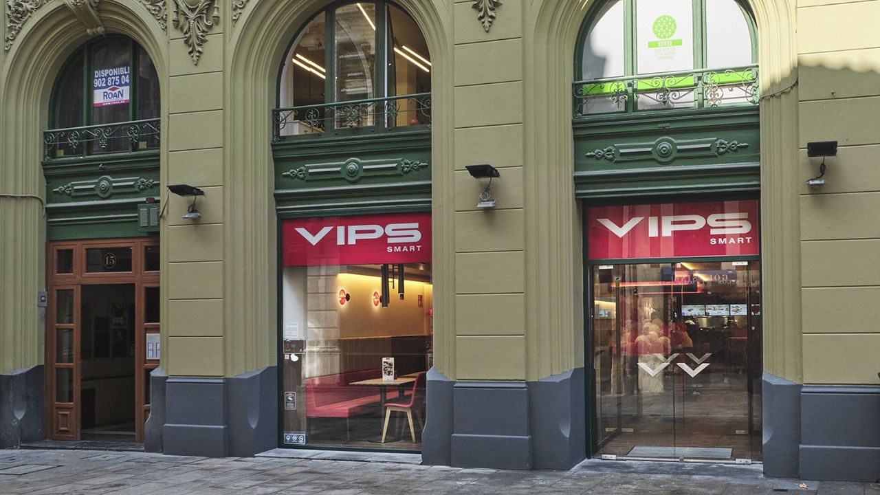 Vips crea 15 empleos con la apertura de su nuevo local en Oviedo