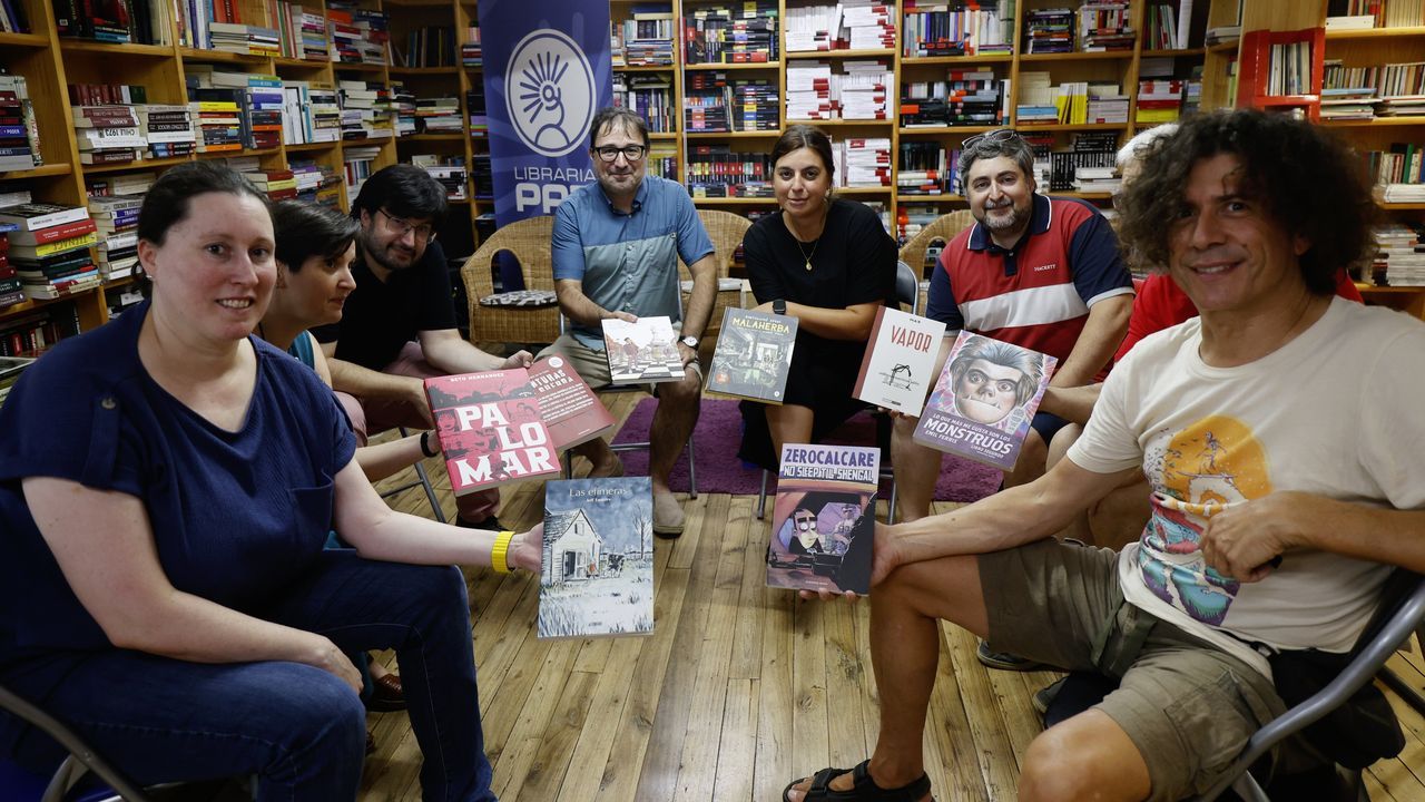 Pontevedra reúnese arredor de libros en clubs de lectura de todos os tipos