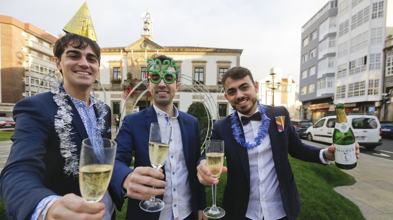 Los Mozos de Arousa vuelven a la tele con programa propio: «A Superfesta»