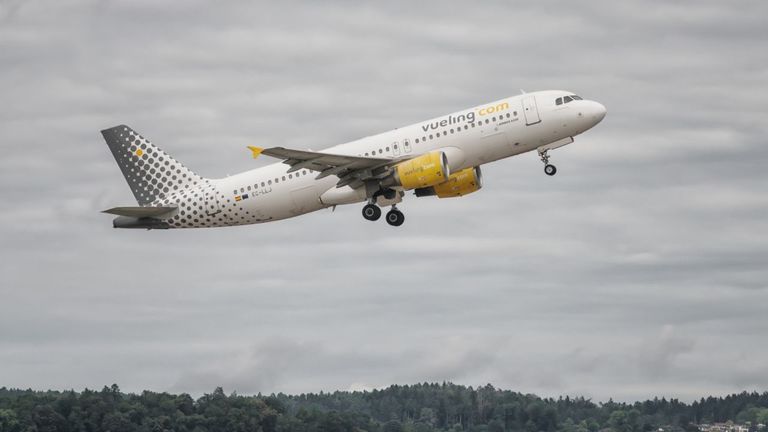 Interrumpen el despegue de un avión tras olvidarse un órgano vital que ...