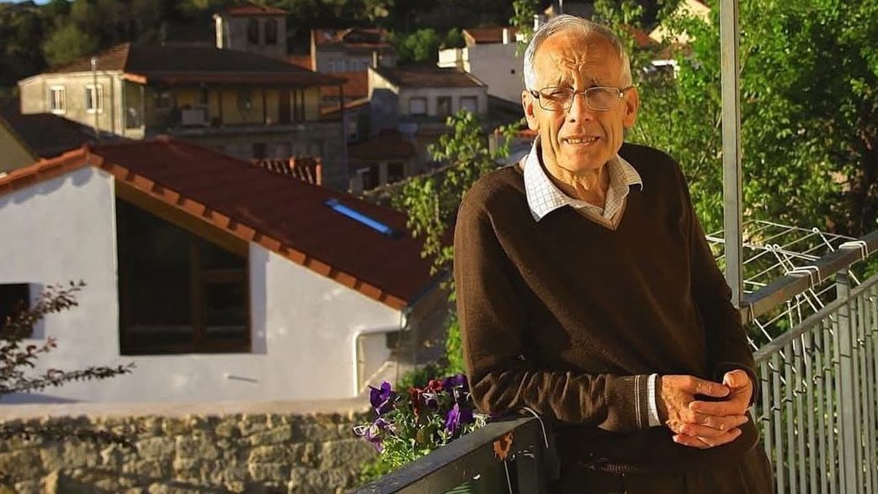 Don Ricardo, el profesor bueno y humilde que enseñó música y religión a ...