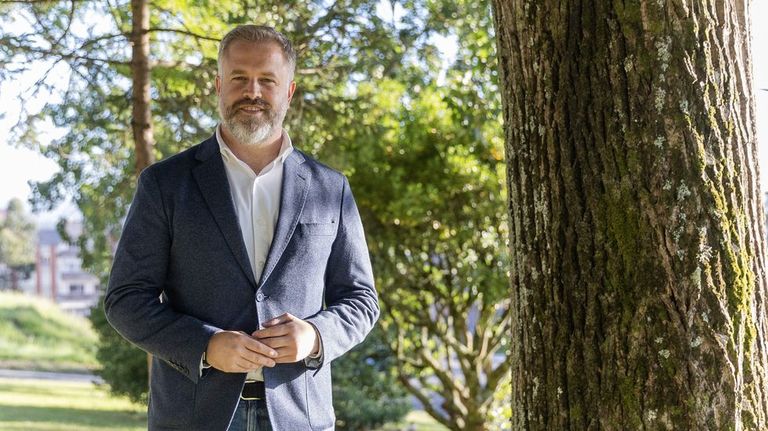 Rubén Lorenzo (PP): «Carballo é o vagón dun tren, e debería ser unha ...