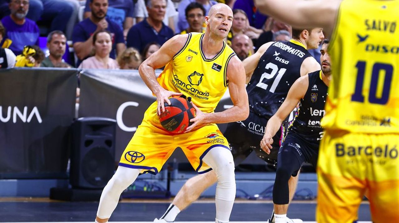 El veterano pívot Oliver Stevic es el segundo fichaje del Obradoiro
